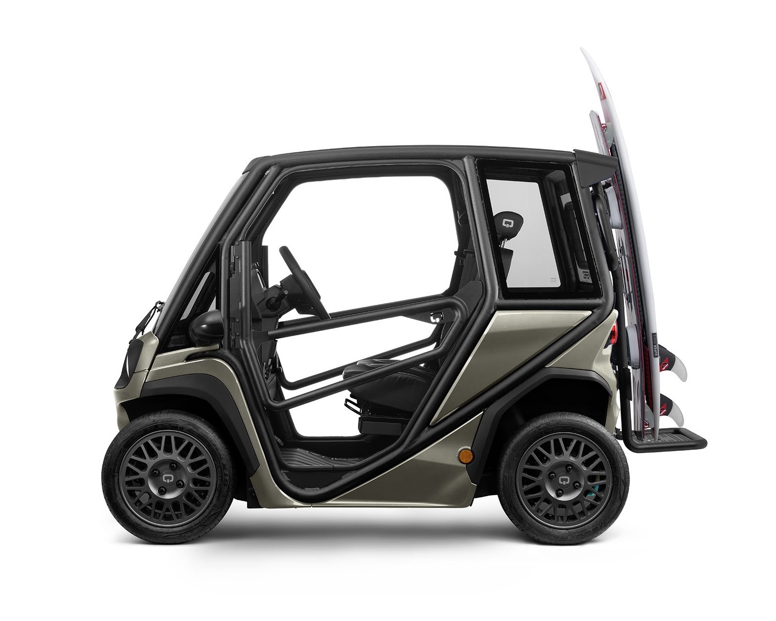 Solar Car City Car for daily Urban Mobility